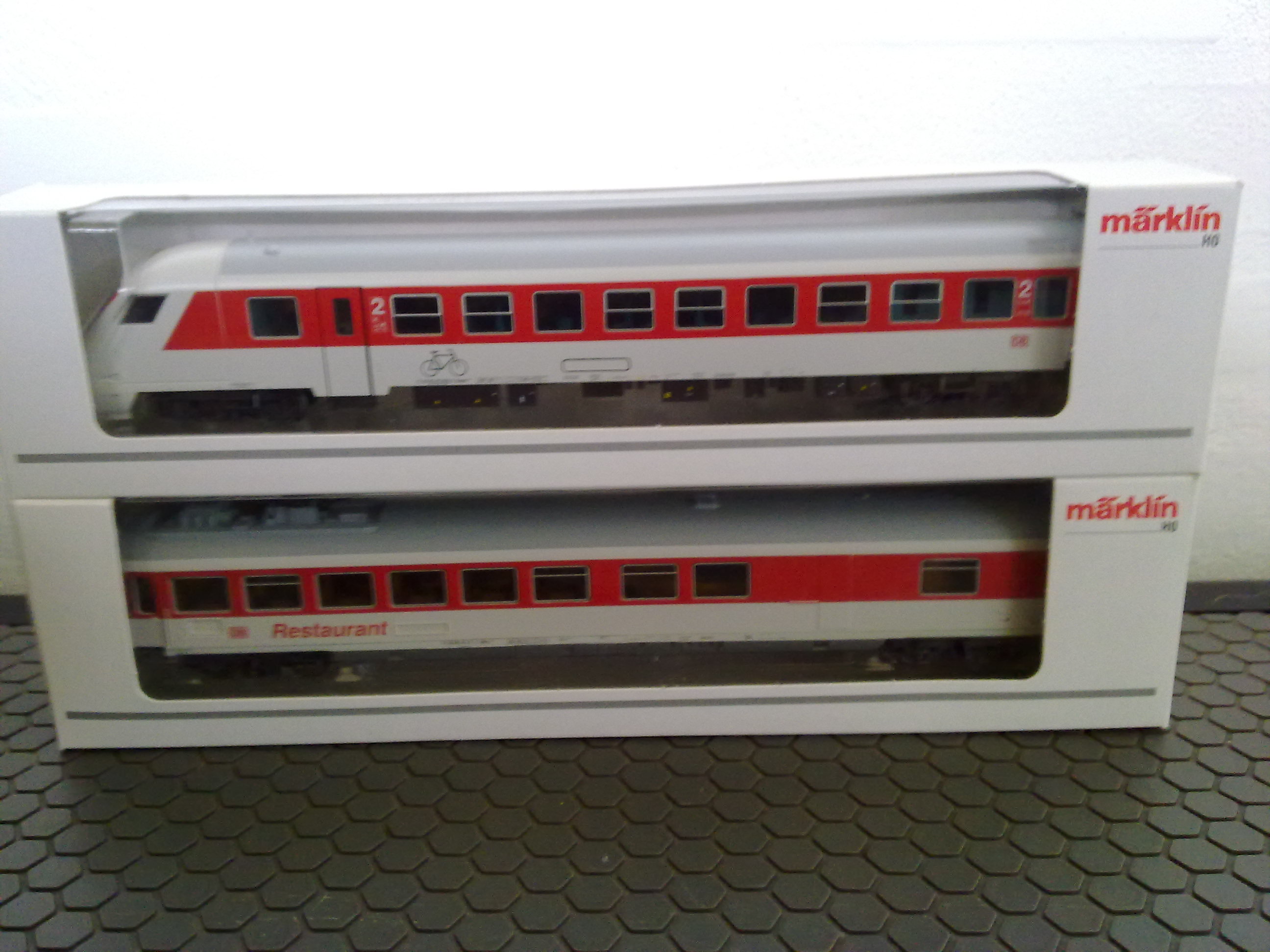 Marklin modeltog, vogne div. biler + Brandstation sælges. - Sporskiftet